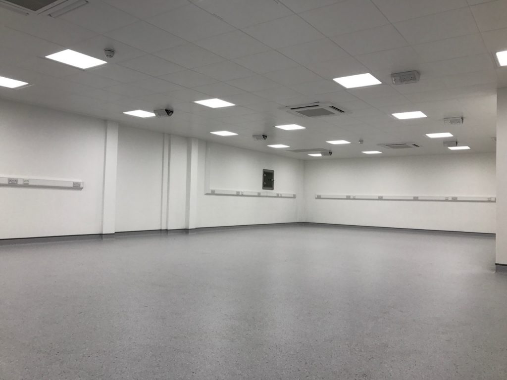 CL2 Containment Lab / Cleanroom Hybrid - Technickon Ltd